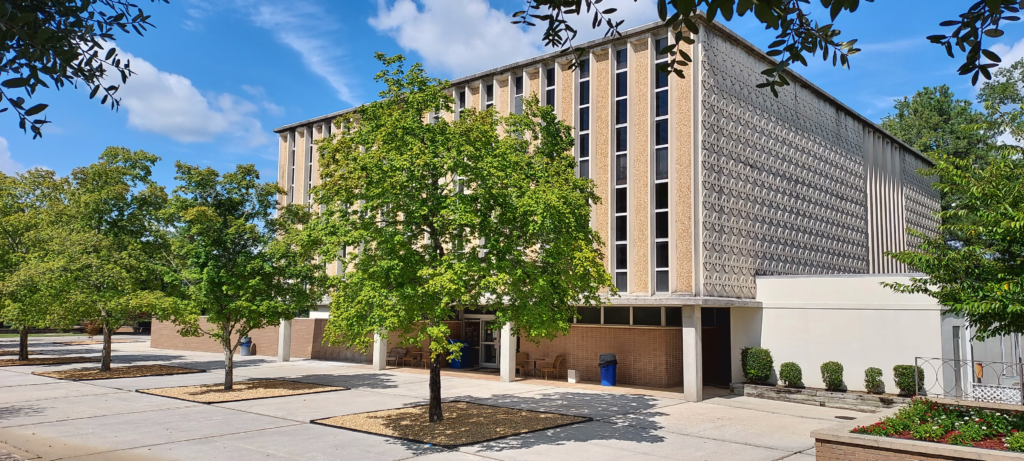 Library FAQs - St. Andrews University