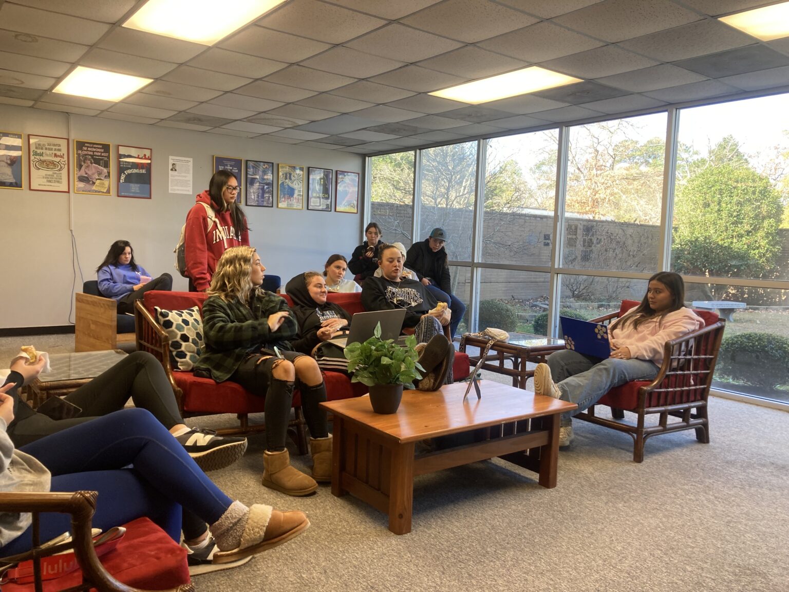 Honors First-Year Experience: Narrative Truths - St. Andrews University